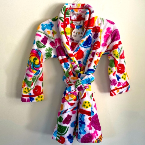 Pajamas | Nwt Dylans Candy Bar Youth Fuzzy Robe Candy Spill Print Size ...